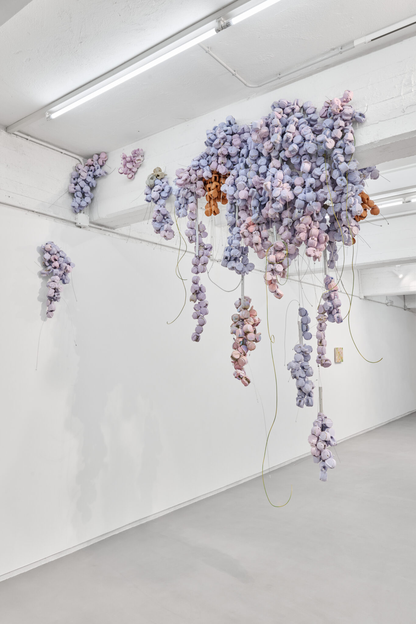 Falling Flowers - THE ITALIAN ART GUIDE
